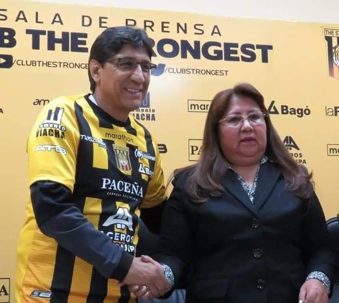 CORAZONES PARTIDOS - Vivasports club